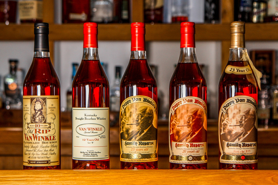 Kentucky Derby Museum teams up with Indiana dad to raffle off Pappy Van ...