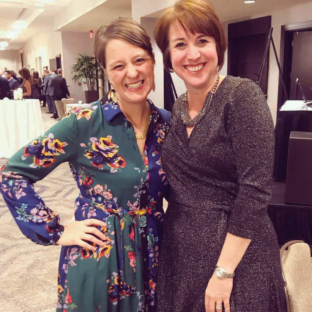 Lara MacGregor, founder of cancer nonprofit Hope Scarves, dies at 45 ...