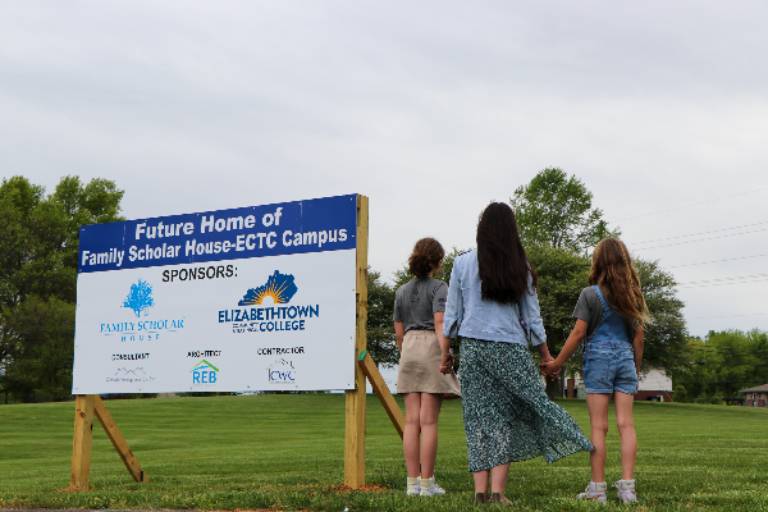 BlueOval SK putting $500,000 into Family Scholar help at ECTC - Lane ...