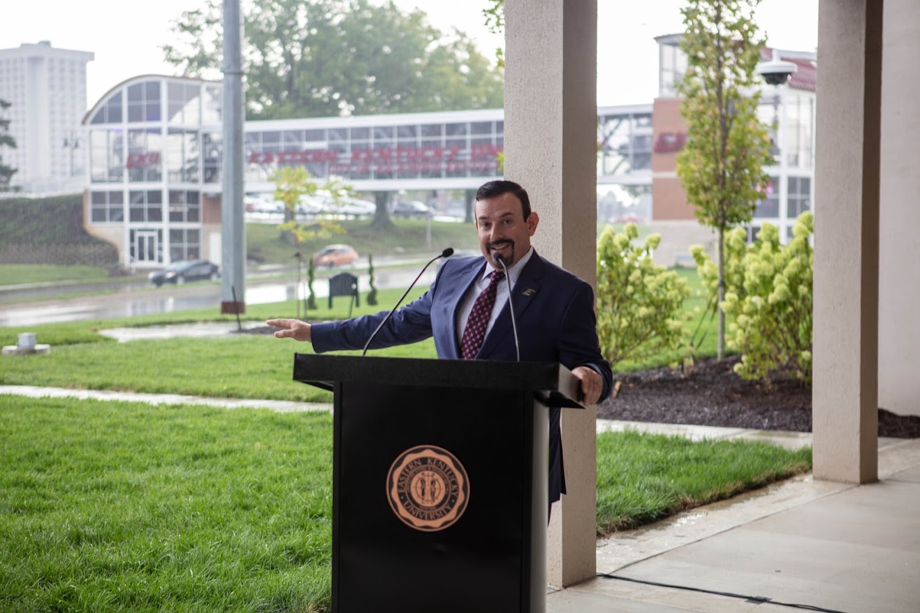EKU cuts ribbon on renovated Keene Hall and new pedway - Lane Report ...