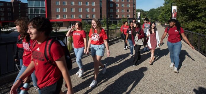 UofL class of 2028 students set record enrollment - Lane Report ...