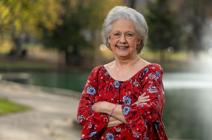 Gill surgeons 1st in Ky to offer less invasive aortic aneurysm ...