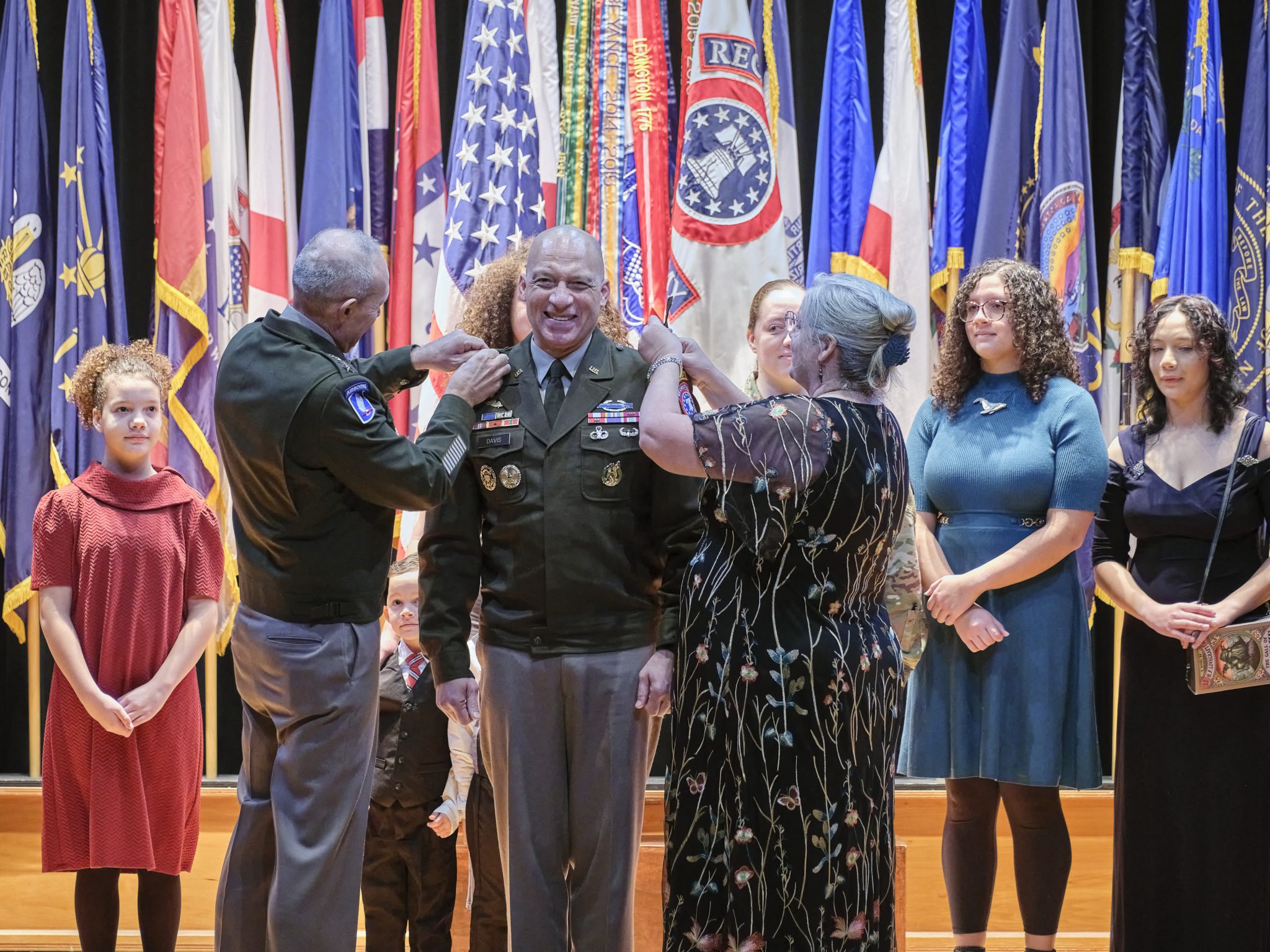 U.S. Army Recruiting Commanding General receives third star in Fort ...