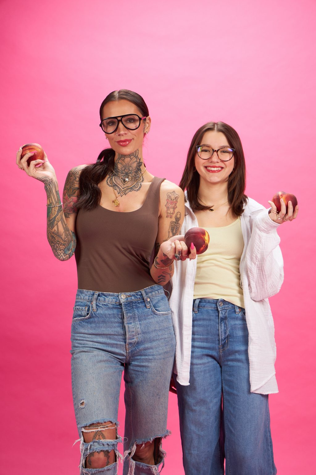 Kentucky teen Norah Martin launches Peach Cosmetics - Lane Report ...