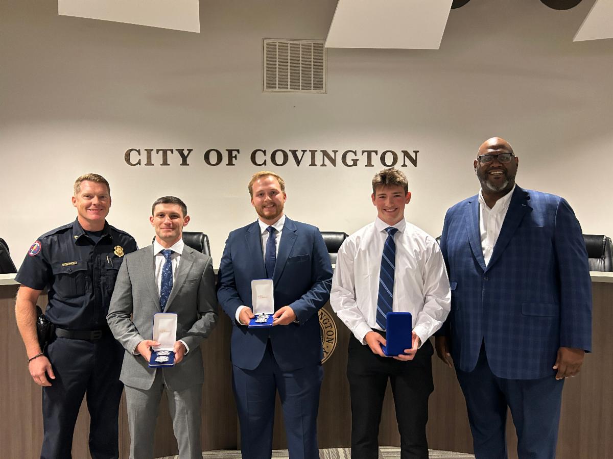 City of Covington welcomes three new police officers - Lane Report ...