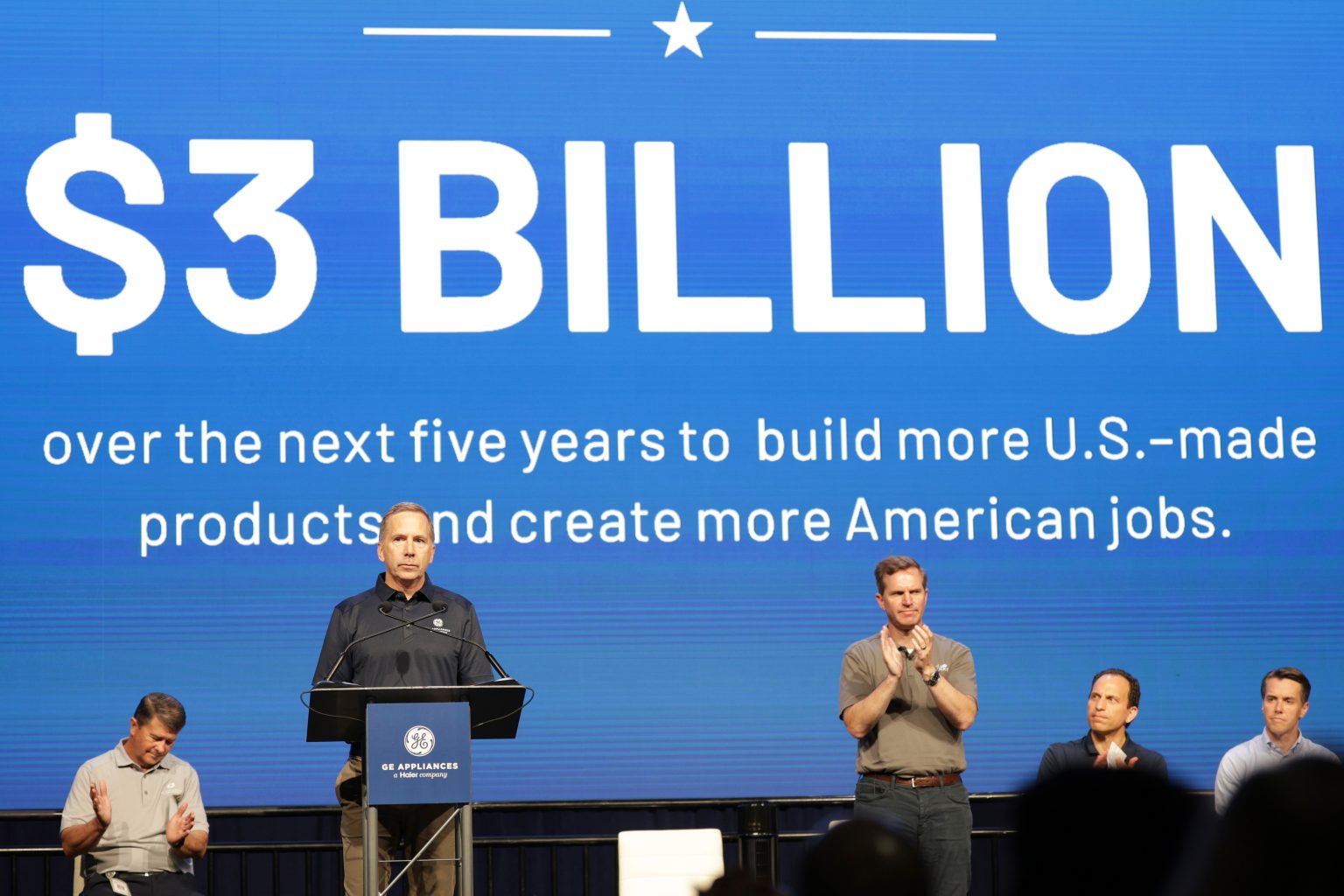 GE Appliances recognized with Reshoring Award for U.S. manufacturing ...