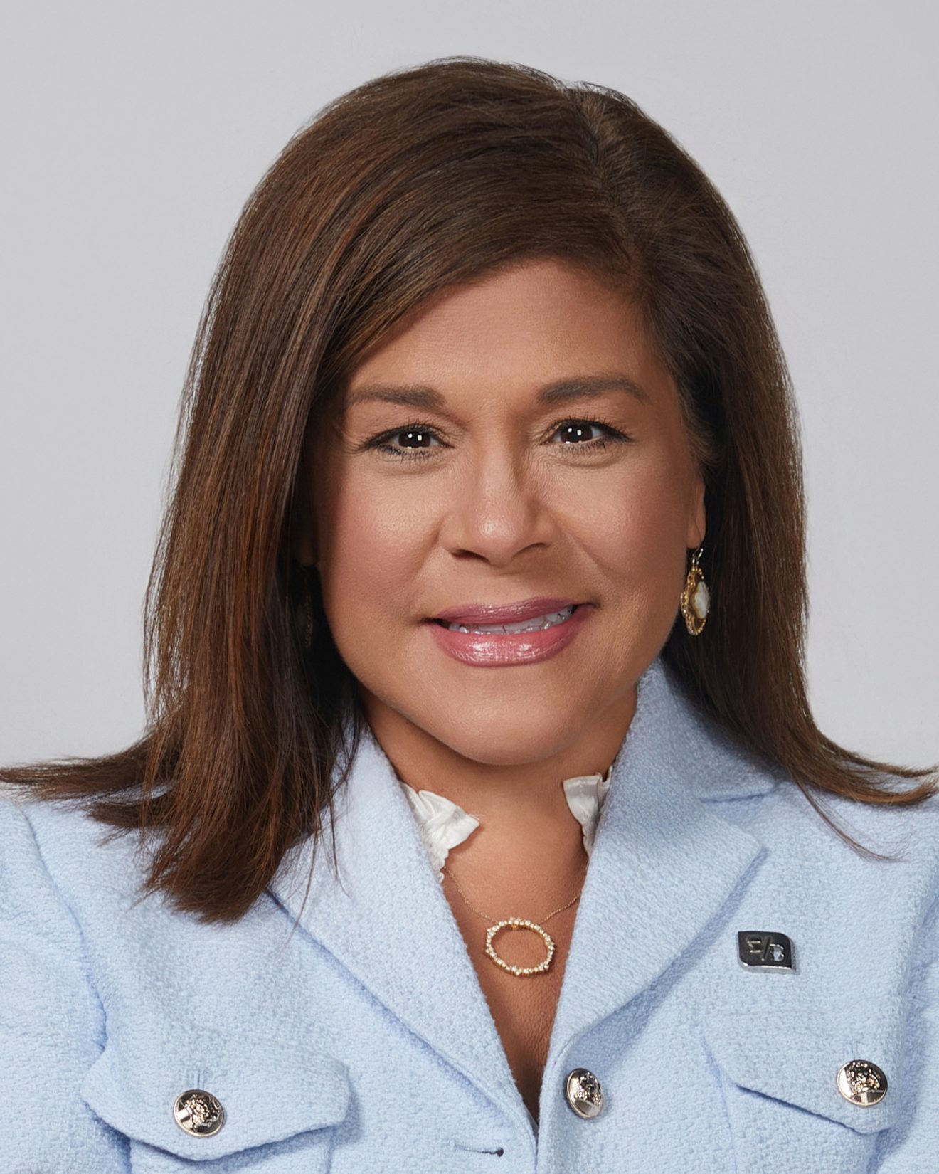 Fifth Third names Mary-Alicha Weldon to lead commercial banking in ...