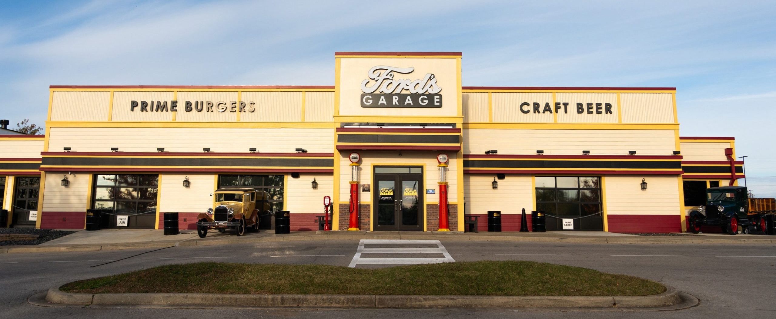 Ford's Garage opens new Kentucky restaurant location - Lane Report ...