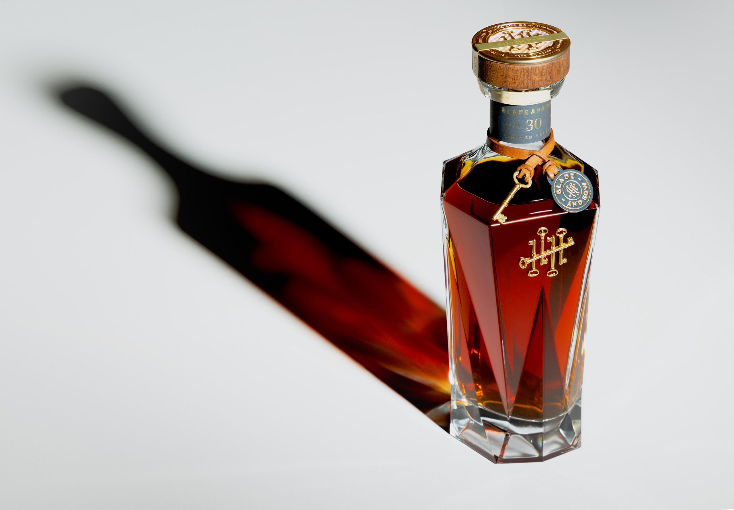 Blade and Bow introduces 30-Year-Old Kentucky Straight Bourbon at ...